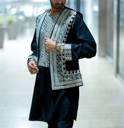 Traditional Afghan Mens Clothes W Mirror Dozi Embroidery Design Black