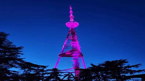 მძიმე კაცი პირველად თბილისში Youtube