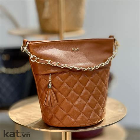 Túi Bucket Màu Nâu Cindy Da Thật Trầm ấm Sang Trọng Từ Chất Liệu Cao Cấp