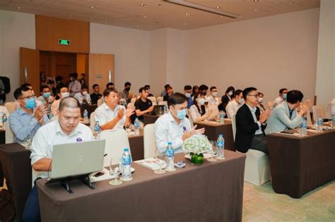 IBM và FPT IS hợp lực tháo gỡ bài toán quản trị dữ liệu Ngân hàng Tài chính với kiến trúc Data