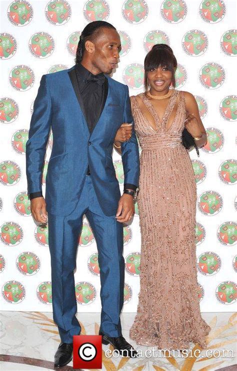 Barcelona Wallpaper 2012 Dider Drogba With Wife 2012