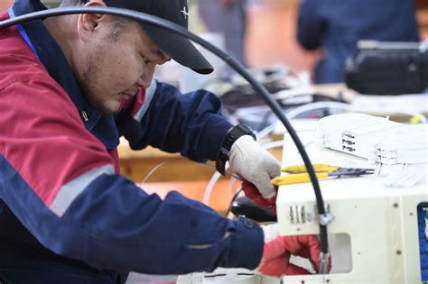 Мэдээлэл холбооны инженер техникийн ажилтнууд ур чадвараараа өрсөлдлөө