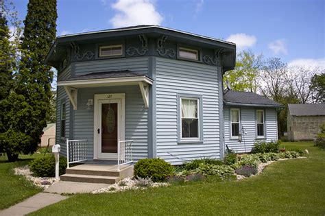 Octagon House In Whitewater Wi 127 North Newcomb Street W Flickr