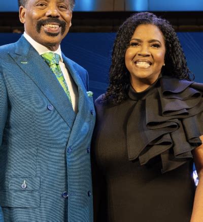 Tony Evans Announces Engagement Asks Congregation For Prayers Church