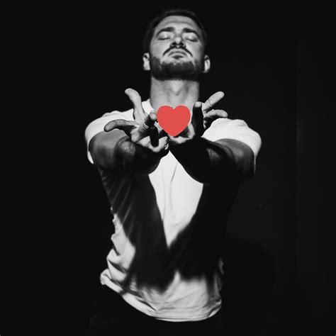 Дмитро Дікусар опублікував нове світлину та розповів як українці йому