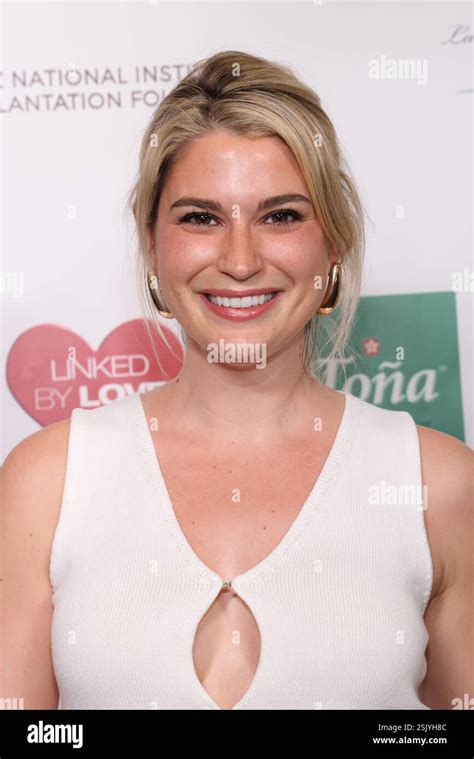 Toluca Lake California Usa 10th February 2025 Actress Simone Lewis Attending The Linked By