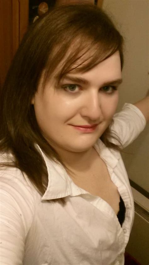 Miss Foxy Lily Skype Skyprivate Girl Profile And Live Cam Show
