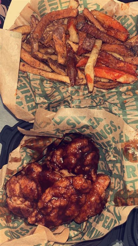 Bbq Boneless Wings At Wingstop