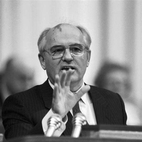 Michail Gorbatschow Ein Generalsekretär Als Reformer Radiowissen Br Podcast