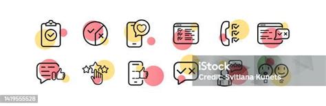 피드백 세트 아이콘입니다 서비스 체크 표시가있는 클립 보드 좋아요 싫어하는 원형 차트 체크리스트 상자 등급 별 엄지 손가락 이모티콘 반응 댓글을 평가하십시오 통신 개념 벡터