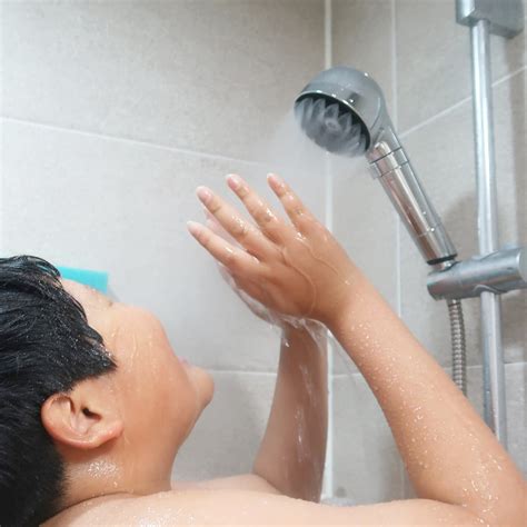 인테리어뷰티패션여행골프육아 🌟큐빅짱🌟 협찬 샤워시간이 즐거워요😁 마이트렉스 샤워기헤드는 미세전류나노버블피부모공보다 작은 물 사이즈 샤워기로 피부탄력