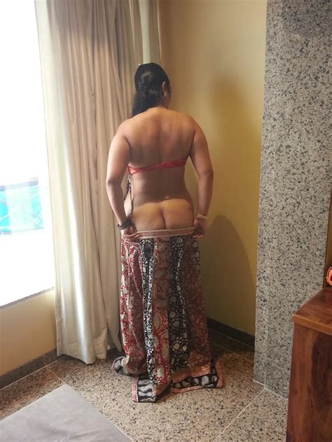 Desi Bhabhi Gand Sexy Photos