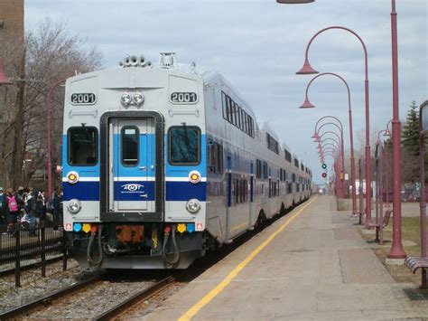 Amt Train Bombardier Bi Level
