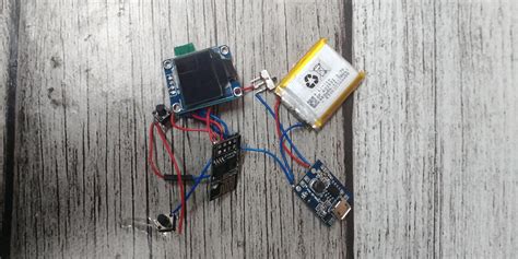 Diy Esp01 Wifi Deauther With Screen 5 Steps Instructables