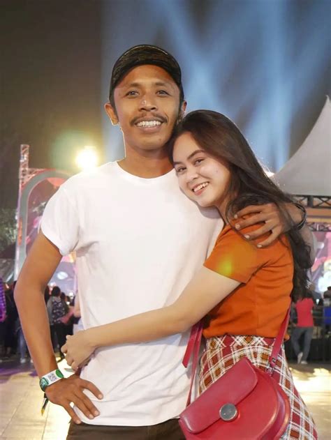 Furry Setya Sampai Banting Handphone Saat Bertengkar Dengan Dwinda