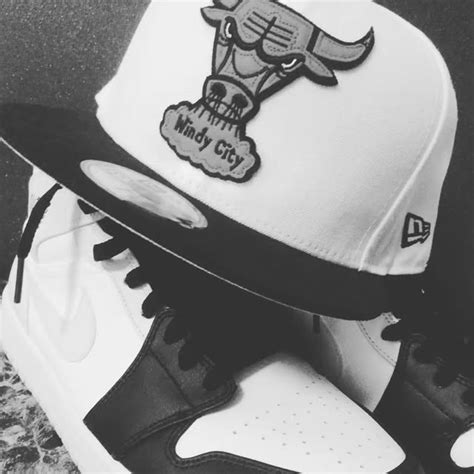 A Tsuk27 Atsu2270 On Threads