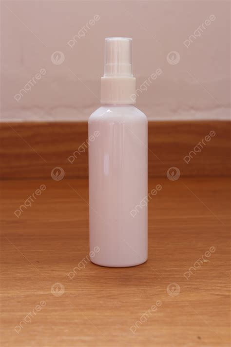 흰색 병 스프레이 나무 바닥 소재 전자 상거래 포스터 그림 배경 이미지 포스터 벽보 배경 일러스트 및 사진 무료 다운로드 Pngtree