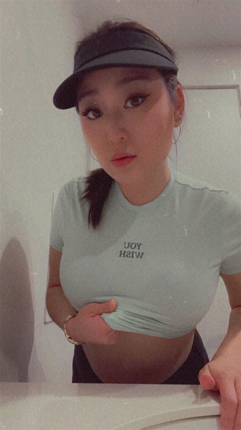 Help This Shirt Is Too Tight And I Cant Get It Off R Jxnfans