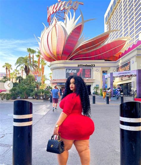 Lindaa23 Big Women Fashion Beautiful Curvy Women Curvy Woman
