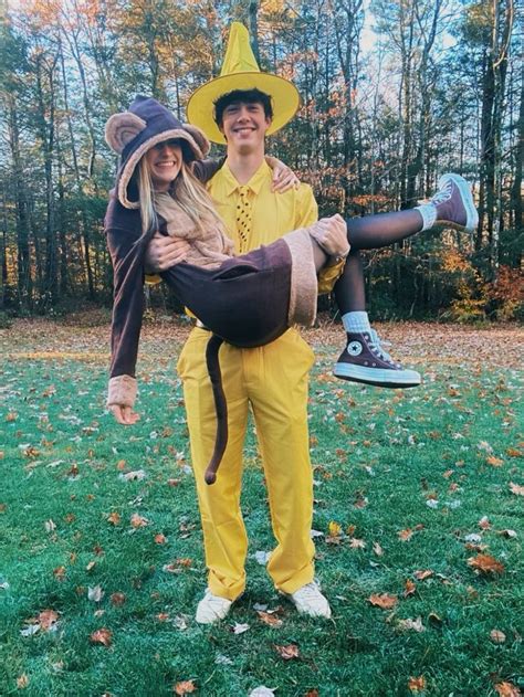 30 Cute And Unique Couples Halloween Costumes Ideas Recipemagik