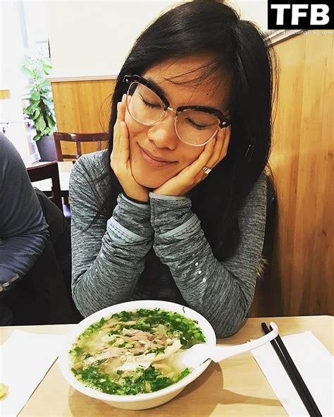 Ali Wong Topless Sexy Collection 78 Photos Videos Pinayflixx Mega Leaks
