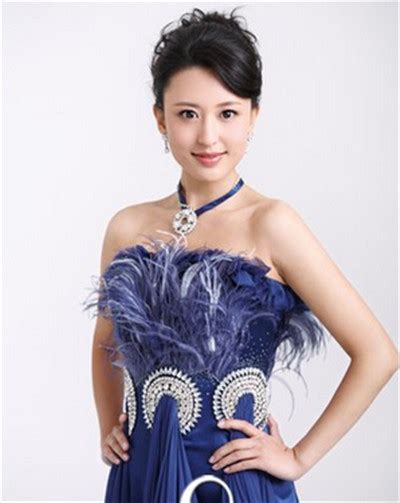 张蕾图册 360百科