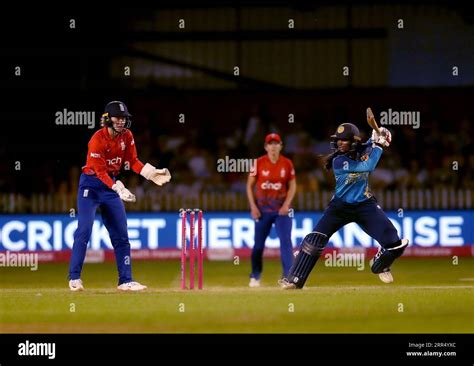 Vishmi Gunaratne Banque De Photographies Et Dimages à Haute Résolution Alamy