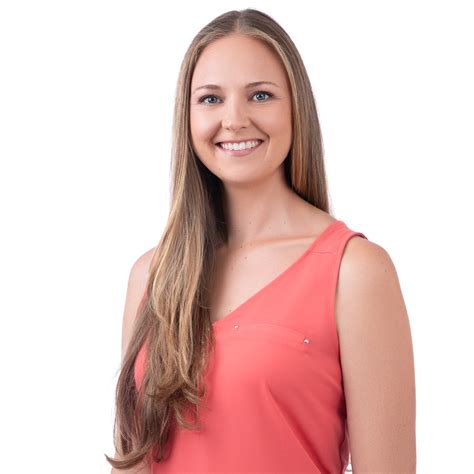 Theresa White Brings 21 Experts Together To Help Professionals Achieve Career Goals In 2025 At