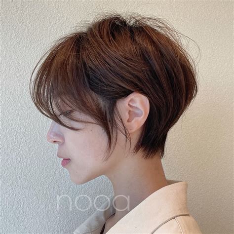 ️숏보브 안녕하세요 숏컷 스타일 전문 디자이너 누아헤어 허준입니다 숏컷스타일도 길이별로 다양한 디자인과 분위기가 있어요 단정한 숏단발 가볍고 볼륨감있는 숏보브