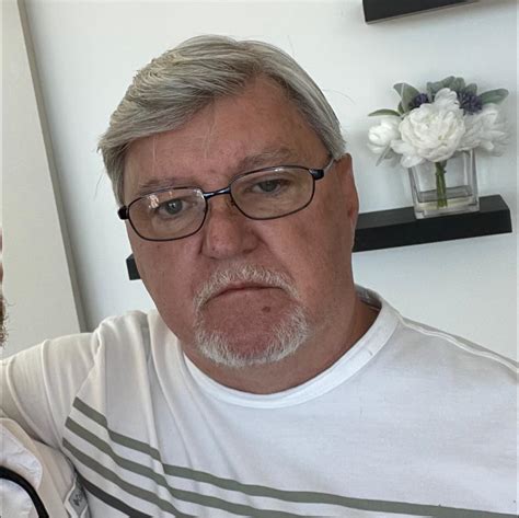 Steve Stanton A Man With No Friends Or A Very Small Facebook