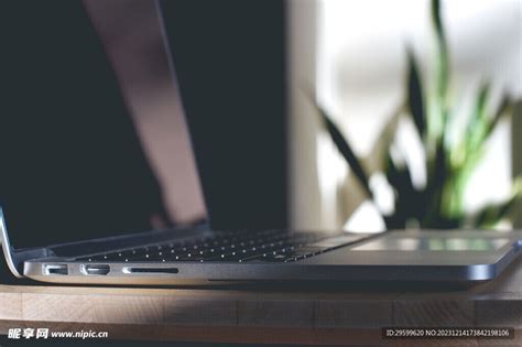 笔记本电脑 摄影图学习办公生活百科摄影图库昵图网 笔记本电脑 摄影图学习办公生活百科摄影图库昵图网