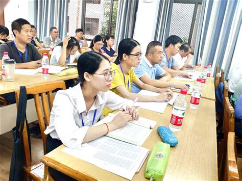 卢柏强董事长受邀为广西贵港市农业农村局培训班授课 新闻中心