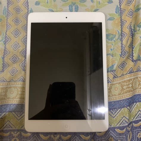 Ipad Mini First Generation Mobile Phones And Gadgets Tablets Ipad On