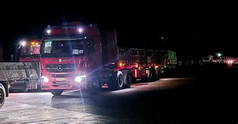 Замын Үүд боомтын ачаа тээврийн хэсэг 24 цагаар ажиллаж эхэлснээс хойш 1487 автомашин нэвтэрчээ