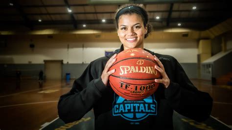 Wnbl Canberra Capitals Recruit Rae Burrell Hopes Stint In Act
