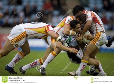 Harlequins Rl V Catalan Dragons Editorial Image Image Of Hold Pitch 6330335