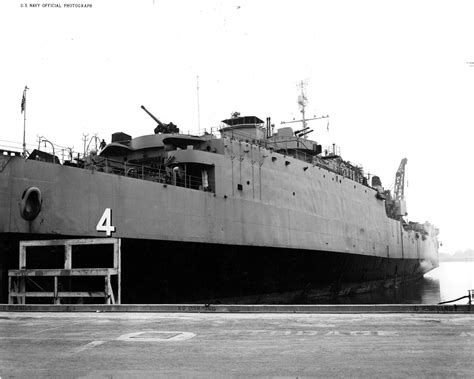 Dock Landing Ship Lsd 4 Epping Forest