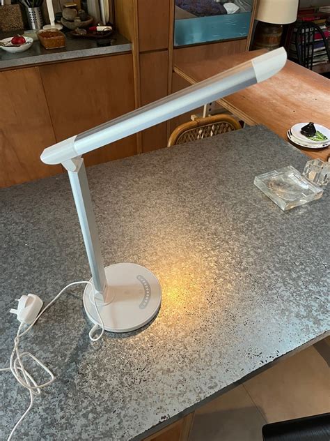 Taotronics Table Lamp Furniture Home Living Lighting Fans Lighting On Carousell