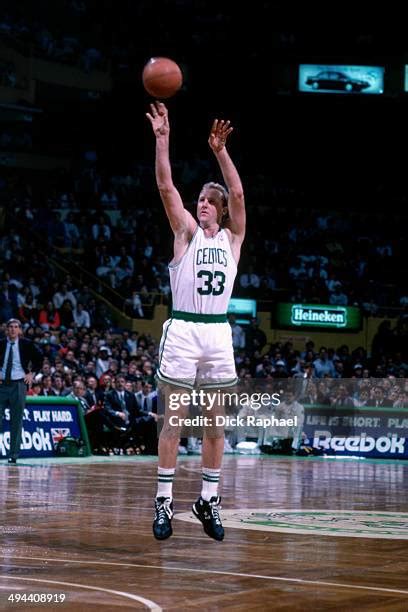 Larry Bird Shooting Photos And Premium High Res Pictures Getty Images