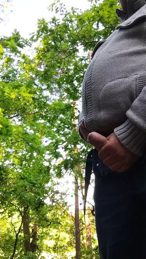 森の中で公共オナニー Xhamster