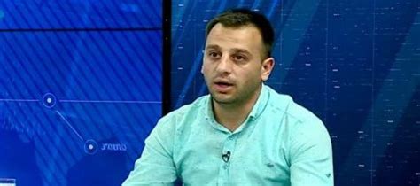 “იმხელა ამალით დადის ეს კაცი თბილისის მერია თუ რომელიმე ქვეყნის პრინცი ვერ გაიგებ” Metronome Ge