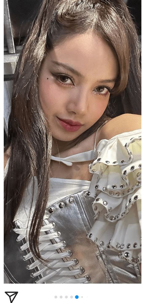 La Lisa Charm 🖤🩷 Rblackpinkhotties