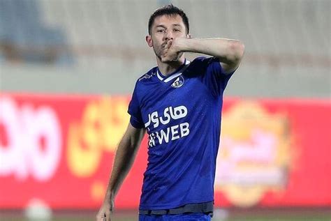 محمد مومنی در پرونده میلیچ باشگاه استقلال هیچ تخلفی نکرده است طرفداری