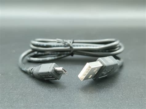 Test Du Contrôleur Nous L5 Pilotez Vos Télécommandes Infrarouges à La Voix Les Alexiens