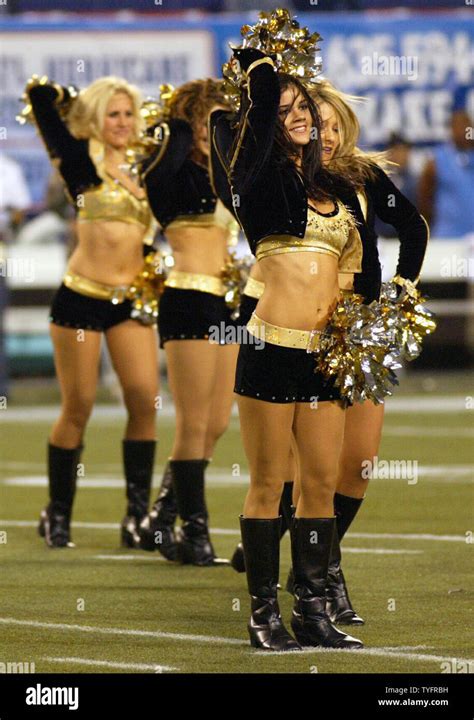 New Orleans Saints Cheerleaders Cheer For Their Team The New York