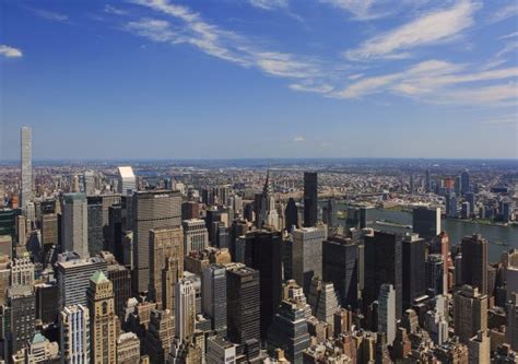 무거운 뉴욕 해마다 가라앉는다