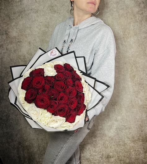 How To Make A Heart Shaped Rose Bouquet At Jorge Holyfield Blog