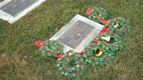 Cemetery Reports Gravesite Thefts On The Rise Theft Cemetery Steal