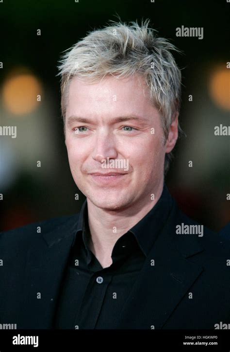 Chris Botti Arrives At The Premiere For The Film The Soloist At The Paramount Theatre On