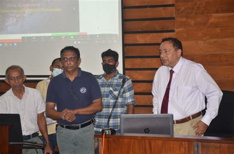 ආතර් සී ක්ලාක් ආයතනයේ ජාතික විද්‍යා දින විශේෂ සැමරුම් වැඩසටහන A C C I M T